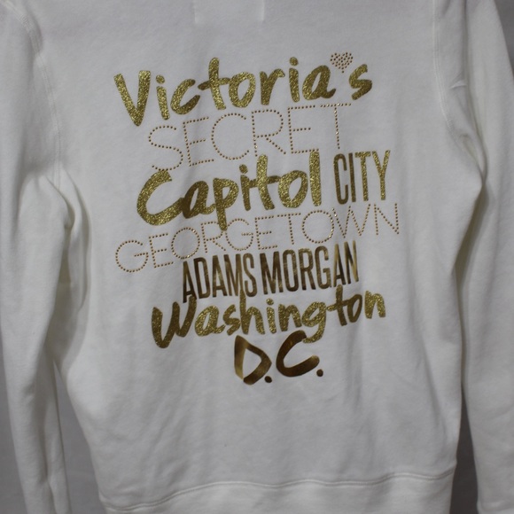 Victoria's Secret | Tops | Victorias Secret Supermodel Essentials ...